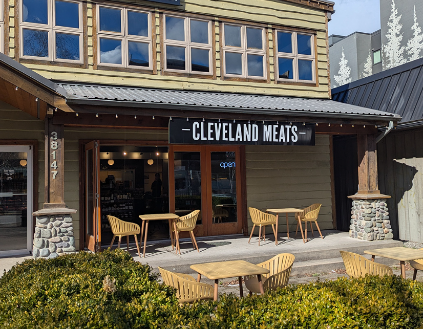 Flag on Chief Sparks Tension in Squamish | Tricity News